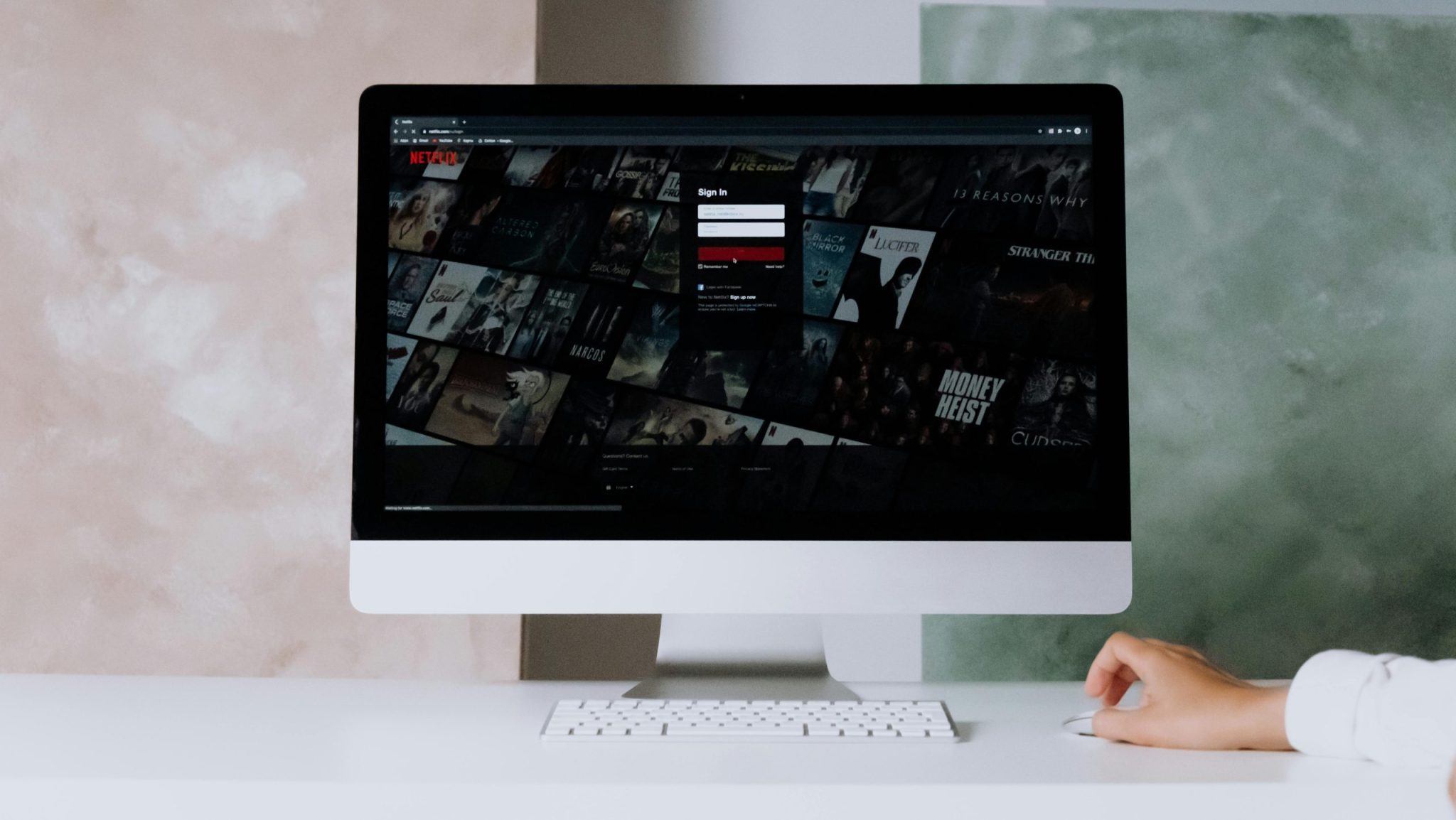 Netflix scam: How to detect and protect yourself from online fraud ...